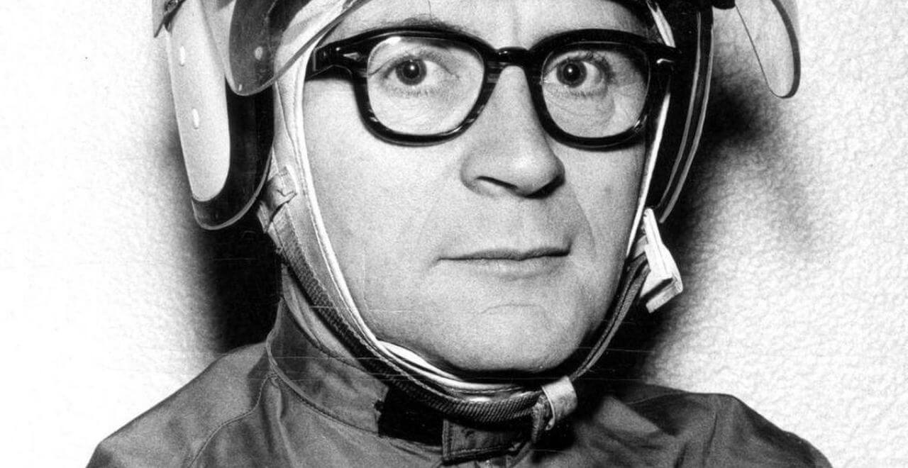 ”Al” Pease, melcul F1. Unicul pilot descalificat pentru că mergea prea ...
